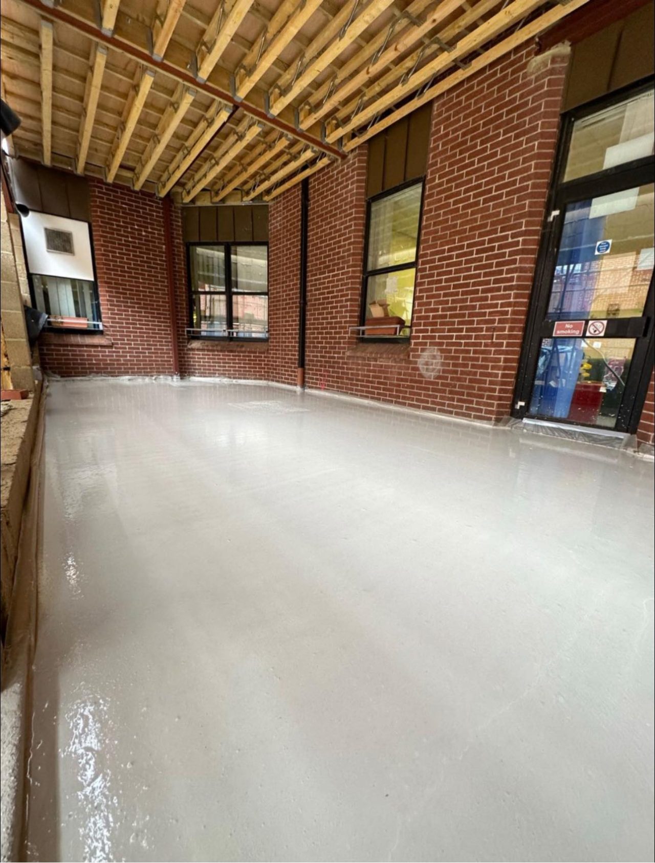 Liquid Screed Berkshire and Surrey - Total Flow Screed